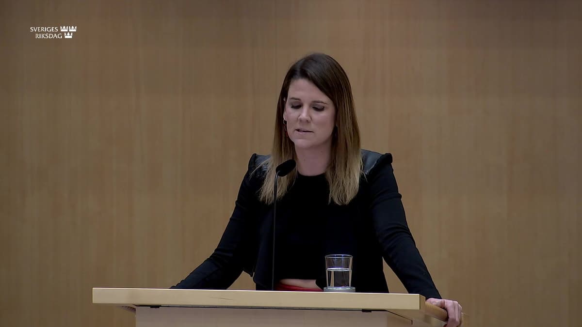 Juno Blom (L) | Sveriges riksdag