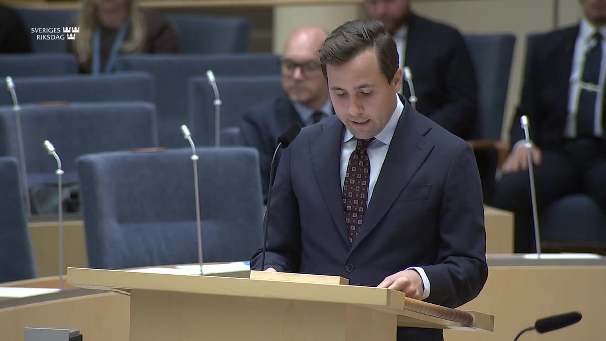 Benjamin Dousa (Mod) | Sveriges riksdag